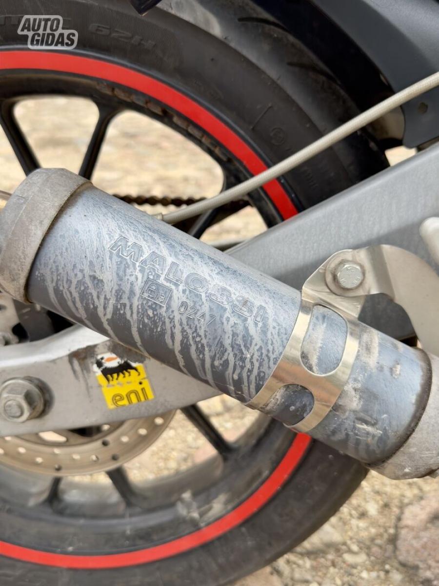 Melns Aprilia RS 2014 Biržai, ar dzinēja tilpumu 0.05 L un nobraukumu 15 tūkst. km par 1700 €, foto 11 vietnē AUTOMOTO.COM.LV