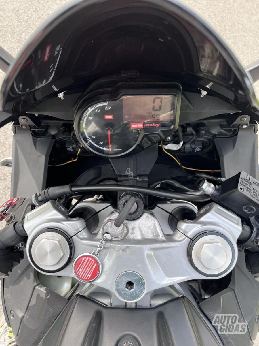 Melns Aprilia RS 2015 Klaipėda, ar dzinēja tilpumu 0.05 L un nobraukumu 27 tūkst. km par 1750 €, foto 14 vietnē AUTOMOTO.COM.LV