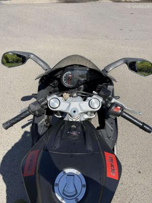 Melns Aprilia RS 2016 Viļņa, ar dzinēja tilpumu 0.13 L un nobraukumu 21 tūkst. km par 1500 €, foto 6 vietnē AUTOMOTO.COM.LV