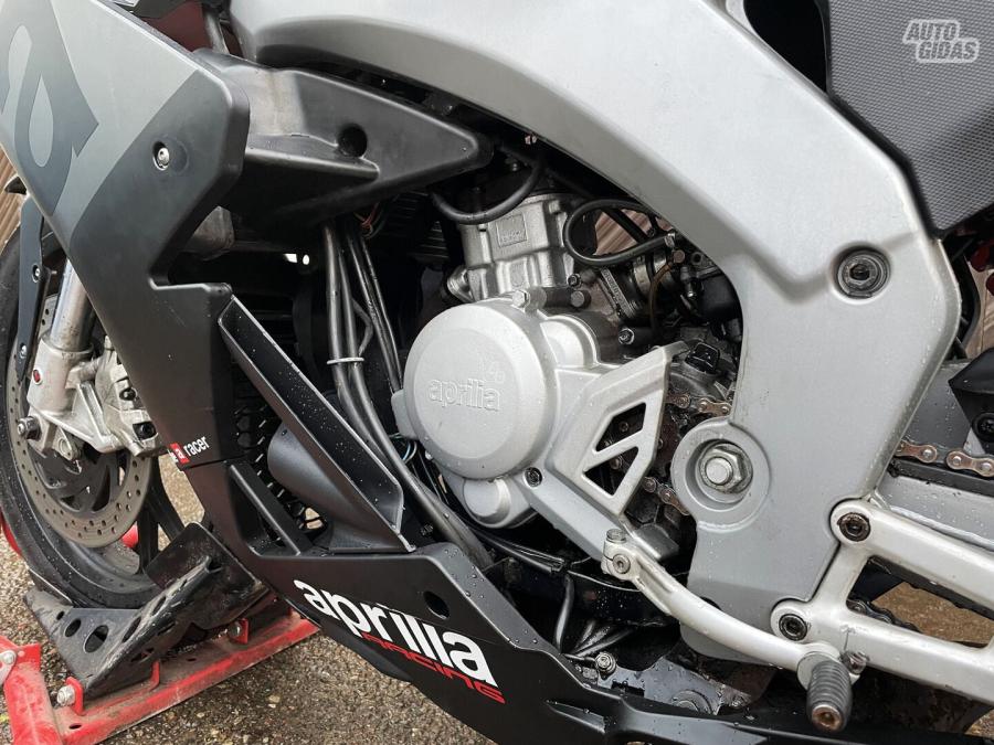Black Aprilia RS 2016 in Silute, with an engine capacity of 0.05 L and mileage of 16 thousand km for 1930 €, photo 20 on AUTOMOTO.COM.LV