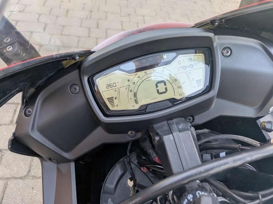 Black Aprilia RS 2023 in Kaunas, with an engine capacity of 0.13 L and mileage of 18 thousand km for 2350 €, photo 7 on AUTOMOTO.COM.LV