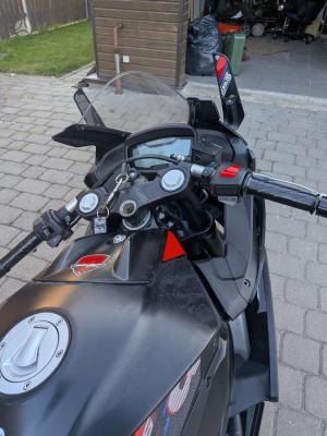 Black Aprilia RS 2023 in Kaunas, with an engine capacity of 0.13 L and mileage of 18 thousand km for 2350 €, photo 12 on AUTOMOTO.COM.LV