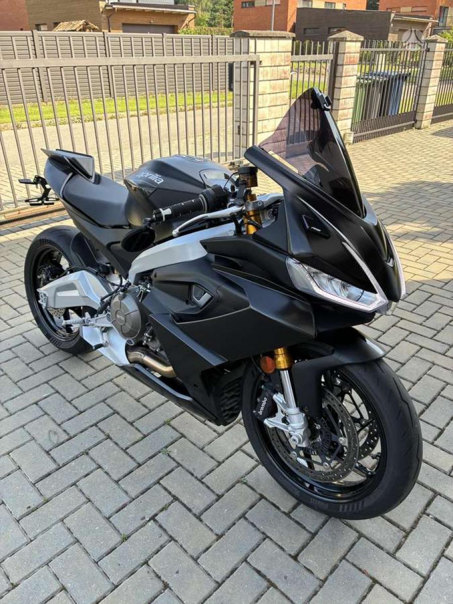 Melns Aprilia RS 2023 Viļņa, ar dzinēja tilpumu 0.66 L un nobraukumu 6 tūkst. km par 7700 €, foto 1 vietnē AUTOMOTO.COM.LV