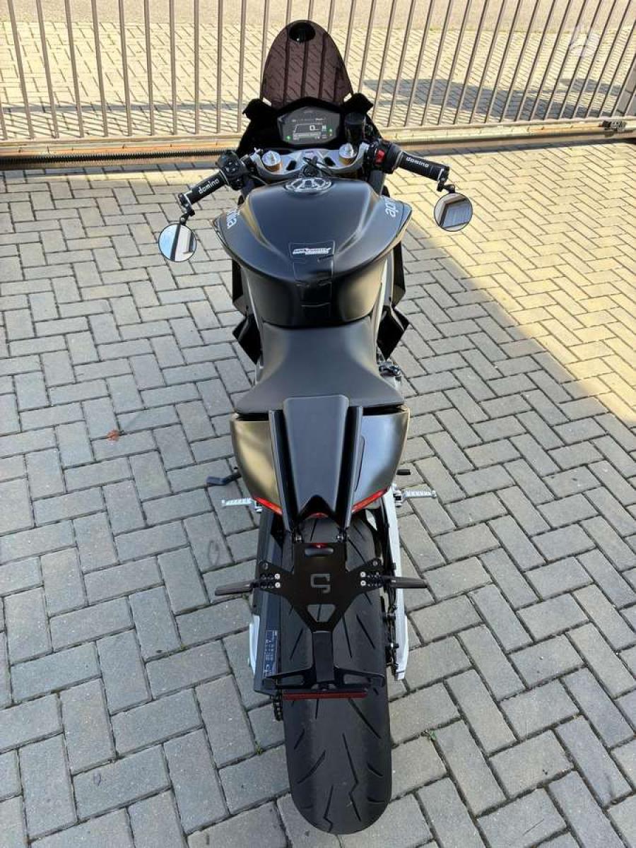 Melns Aprilia RS 2023 Viļņa, ar dzinēja tilpumu 0.66 L un nobraukumu 6 tūkst. km par 7700 €, foto 6 vietnē AUTOMOTO.COM.LV