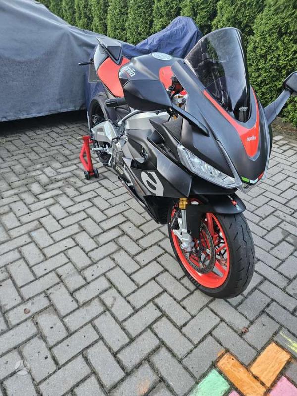Melns Aprilia RS 2023 Kauņa, ar dzinēja tilpumu 0.66 L un nobraukumu 12 tūkst. km par 6900 €, foto 5 vietnē AUTOMOTO.COM.LV