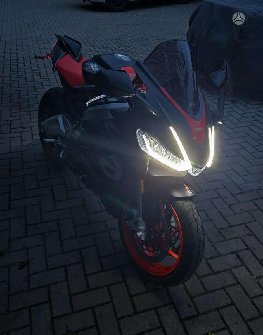 Melns Aprilia RS 2023 Kauņa, ar dzinēja tilpumu 0.66 L un nobraukumu 12 tūkst. km par 6900 €, foto 9 vietnē AUTOMOTO.COM.LV