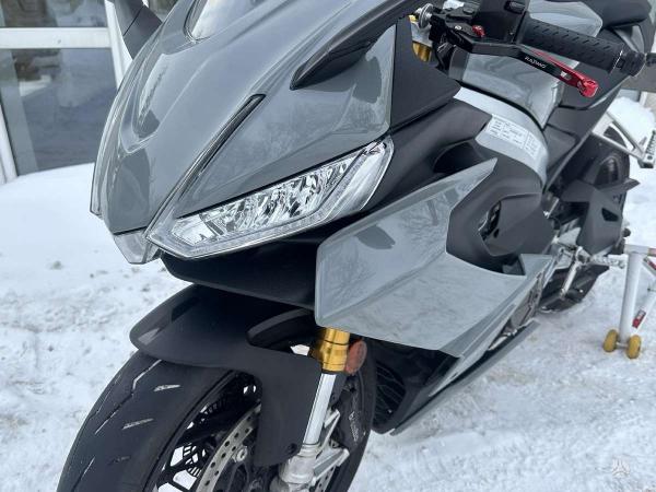 Pelēks Aprilia RS 2024 Klaipėda, ar dzinēja tilpumu 0.66 L un nobraukumu 15 tūkst. km par 7999 €, foto 2 vietnē AUTOMOTO.COM.LV
