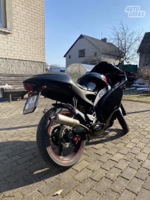 Aprilia RS 2002 Gargždai, ar dzinēja tilpumu 0.00 L un nobraukumu 0 tūkst. km par 1100 €, foto 5 vietnē AUTOMOTO.COM.LV