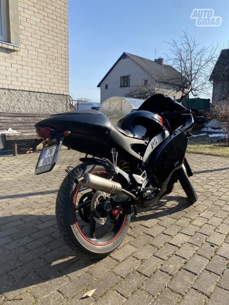 Aprilia RS 2002 Gargždai, ar dzinēja tilpumu 0.00 L un nobraukumu 0 tūkst. km par 1100 €, foto 5 vietnē AUTOMOTO.COM.LV