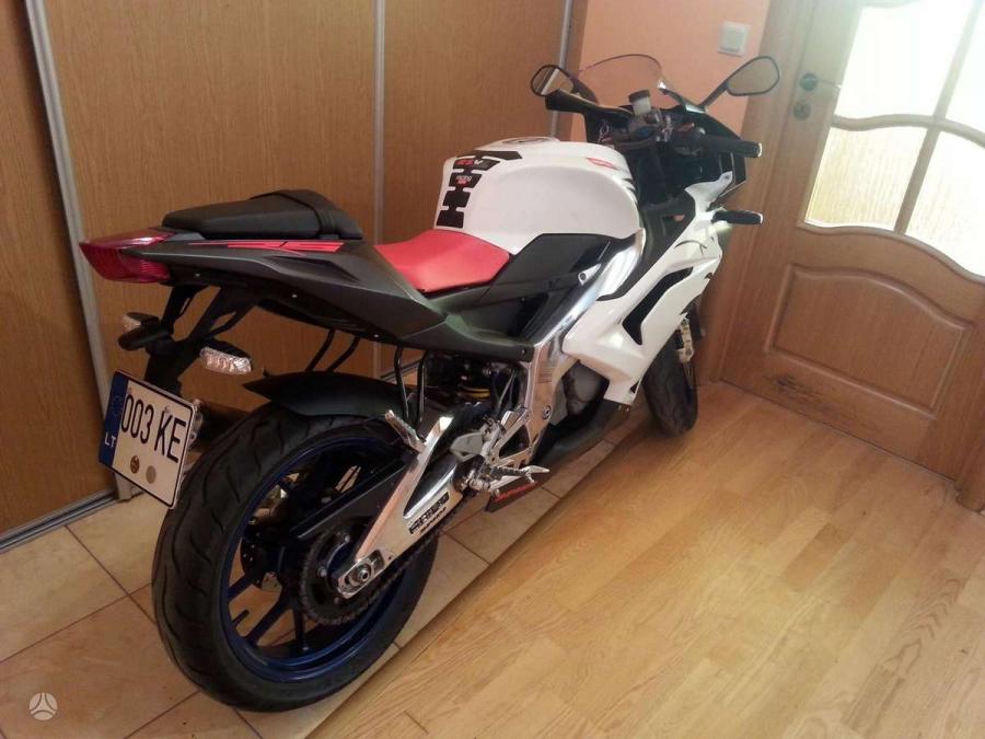 Aprilia RS 2006 in Vilnius, with an engine capacity of 0.13 L and mileage of 4 thousand km for 2500 €, photo 1 on AUTOMOTO.COM.LV