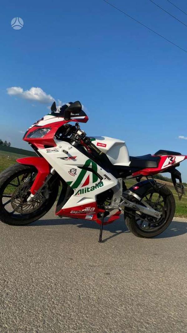 Aprilia RS 2009 Marijampole, ar dzinēja tilpumu 50.00 L un nobraukumu 23 tūkst. km par 2200 €, foto 1 vietnē AUTOMOTO.COM.LV