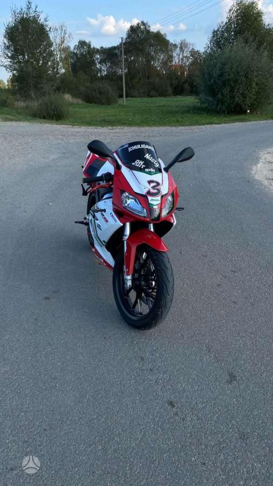 Aprilia RS 2009 Marijampole, ar dzinēja tilpumu 50.00 L un nobraukumu 23 tūkst. km par 2200 €, foto 5 vietnē AUTOMOTO.COM.LV