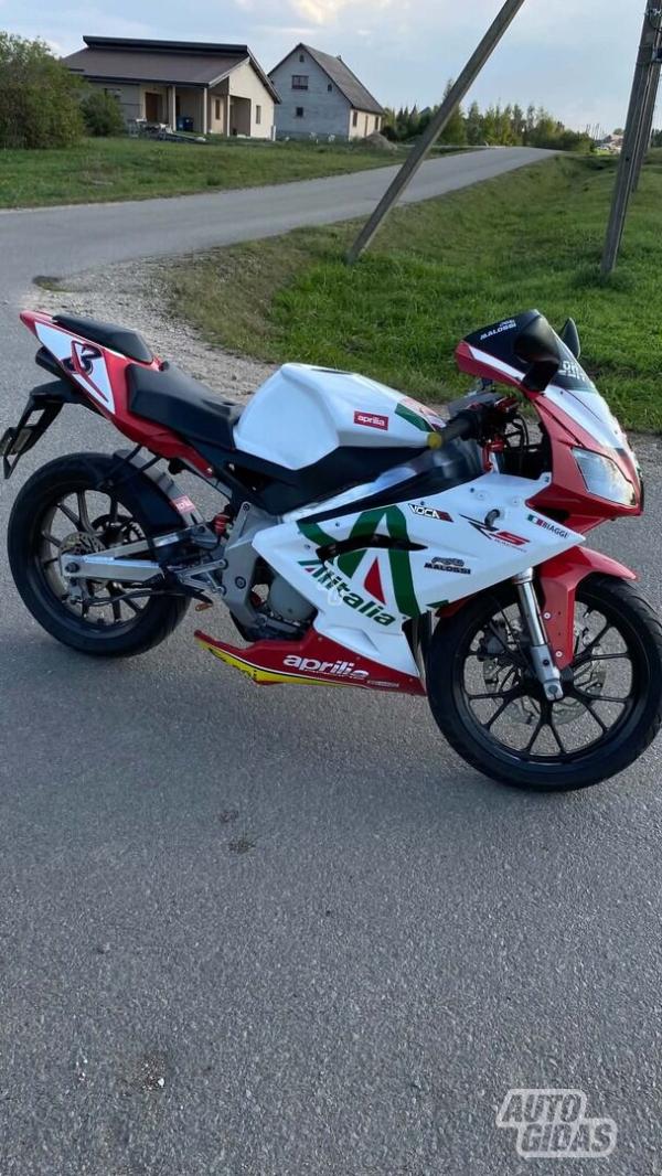 Aprilia RS 2009 Marijampole, ar dzinēja tilpumu 0.05 L un nobraukumu 23 tūkst. km par 2200 €, foto 7 vietnē AUTOMOTO.COM.LV
