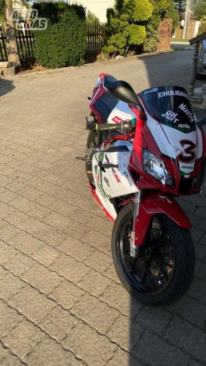 Aprilia RS 2009 Marijampole, ar dzinēja tilpumu 0.05 L un nobraukumu 23 tūkst. km par 2200 €, foto 11 vietnē AUTOMOTO.COM.LV