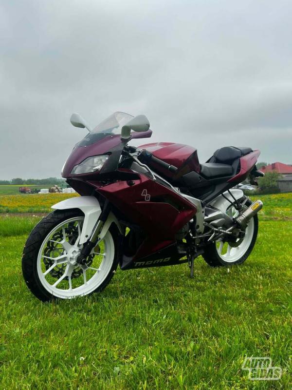 Aprilia RS 2010 in Birstonas, with an engine capacity of 0.05 L and mileage of 30 thousand km for 2199 €, photo 5 on AUTOMOTO.COM.LV