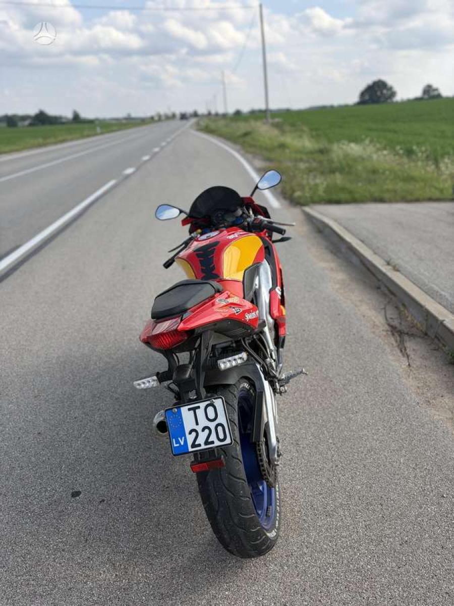 Aprilia RS 2011 Dobele, ar dzinēja tilpumu 0.13 L un nobraukumu 8 tūkst. km par 2300 €, foto 5 vietnē AUTOMOTO.COM.LV