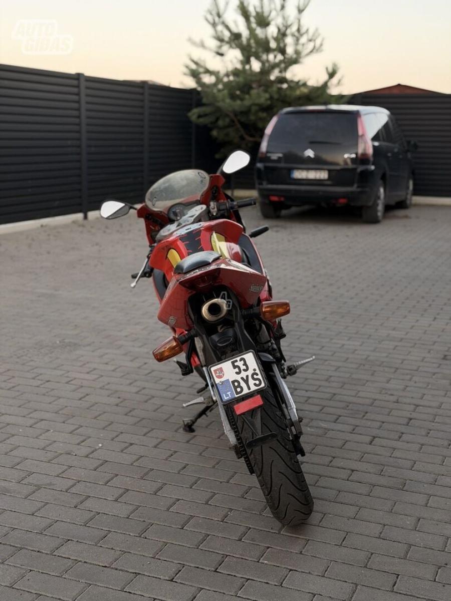 Aprilia RS 2012 in Vilnius, with an engine capacity of 0.00 L and mileage of 20 thousand km for 1199 €, photo 5 on AUTOMOTO.COM.LV