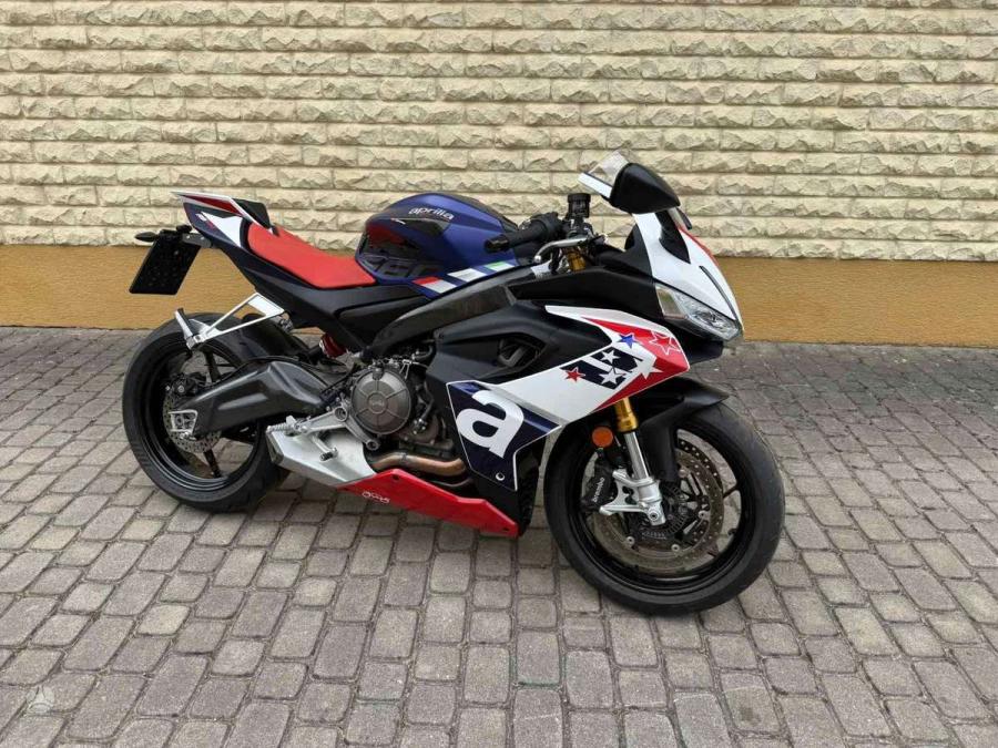 Aprilia RS 2021 in Taurage, with an engine capacity of 0.66 L and mileage of 9 thousand km for 7300 €, photo 4 on AUTOMOTO.COM.LV