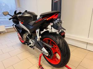 Aprilia RS 2023 Kauņa, ar dzinēja tilpumu 0.66 L un nobraukumu 4 tūkst. km par 5550 €, foto 6 vietnē AUTOMOTO.COM.LV