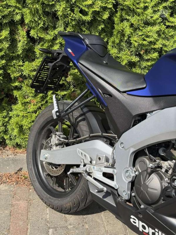 Aprilia RS 2023 Alīta, ar dzinēja tilpumu 0.13 L un nobraukumu 6 tūkst. km par 3195 €, foto 7 vietnē AUTOMOTO.COM.LV