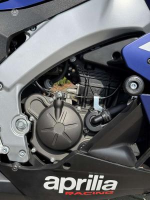 Aprilia RS 2023 Alīta, ar dzinēja tilpumu 0.13 L un nobraukumu 6 tūkst. km par 3195 €, foto 9 vietnē AUTOMOTO.COM.LV
