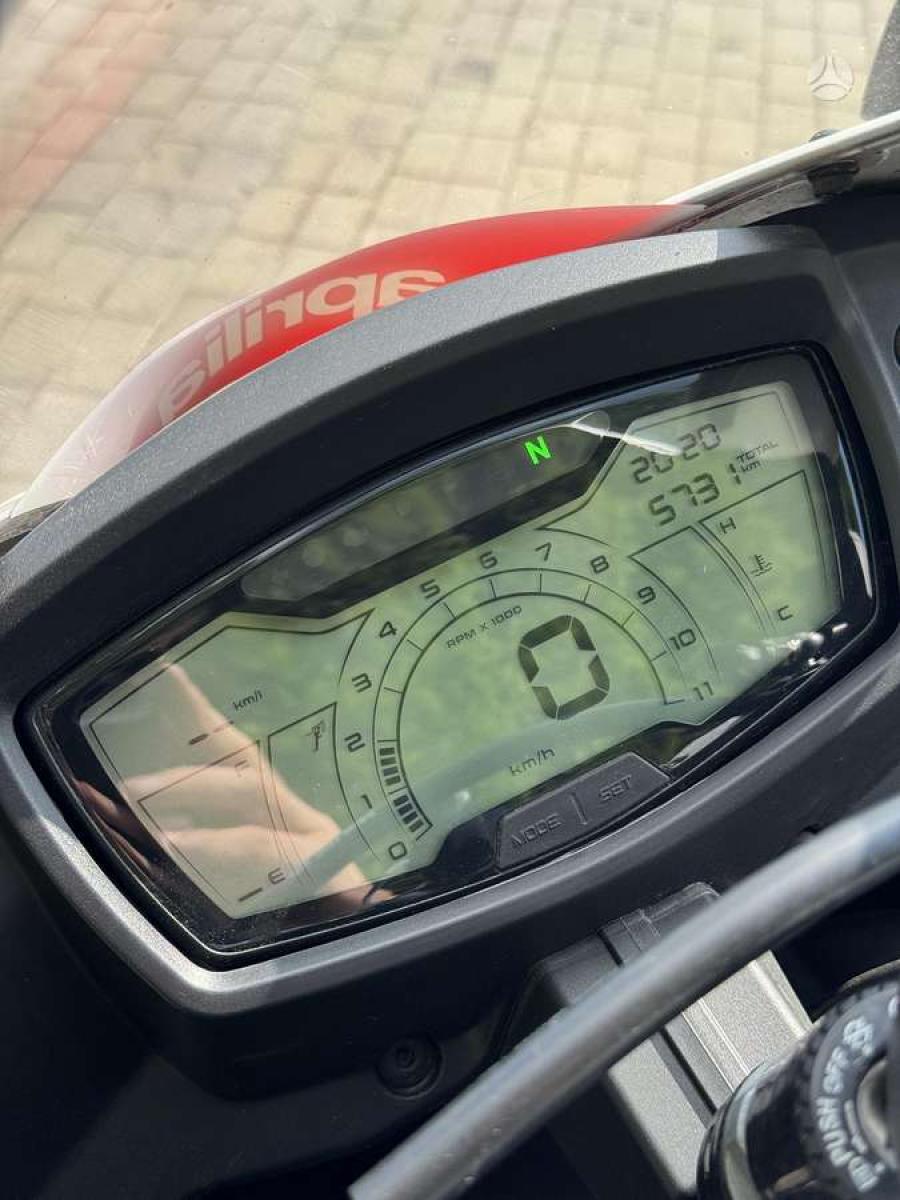 Aprilia RS 2023 Alīta, ar dzinēja tilpumu 0.13 L un nobraukumu 6 tūkst. km par 3195 €, foto 15 vietnē AUTOMOTO.COM.LV