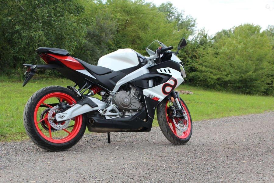 Aprilia RS 2025 Kauņa, ar dzinēja tilpumu 0.46 L un nobraukumu 166 tūkst. km par 5800 €, foto 4 vietnē AUTOMOTO.COM.LV