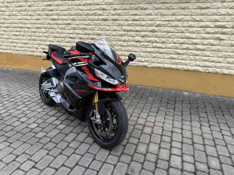 Aprilia RS 2025 Tauragė, ar dzinēja tilpumu 0.66 L un nobraukumu 1 tūkst. km par 9900 €, foto 8 vietnē AUTOMOTO.COM.LV