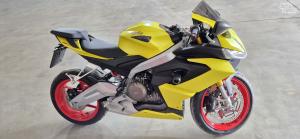 Yellow Aprilia RS 2025 in Vilnius, with an engine capacity of 0.66 L and mileage of 4 thousand km for 8500 €, photo 3 on AUTOMOTO.COM.LV