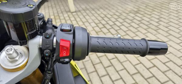 Dzeltens Aprilia RS 2025 Viļņa, ar dzinēja tilpumu 0.66 L un nobraukumu 4 tūkst. km par 8000 €, foto 10 vietnē AUTOMOTO.COM.LV