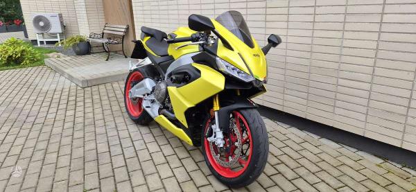 Dzeltens Aprilia RS 2025 Viļņa, ar dzinēja tilpumu 0.66 L un nobraukumu 4 tūkst. km par 8000 €, foto 2 vietnē AUTOMOTO.COM.LV