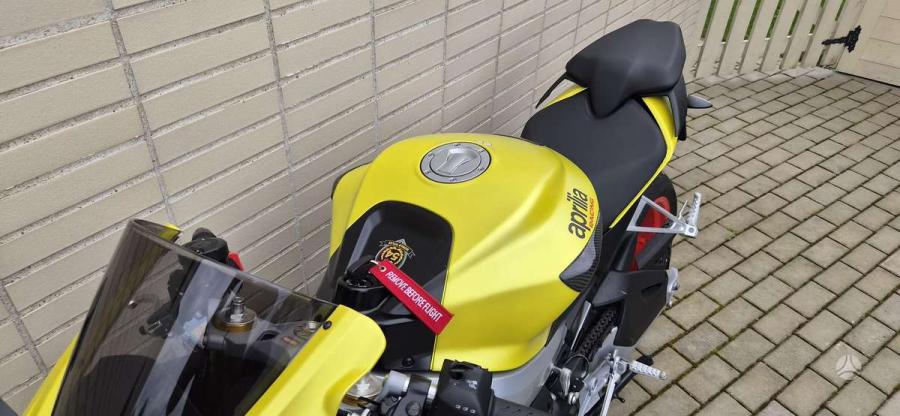 Dzeltens Aprilia RS 2025 Viļņa, ar dzinēja tilpumu 0.66 L un nobraukumu 4 tūkst. km par 8000 €, foto 17 vietnē AUTOMOTO.COM.LV