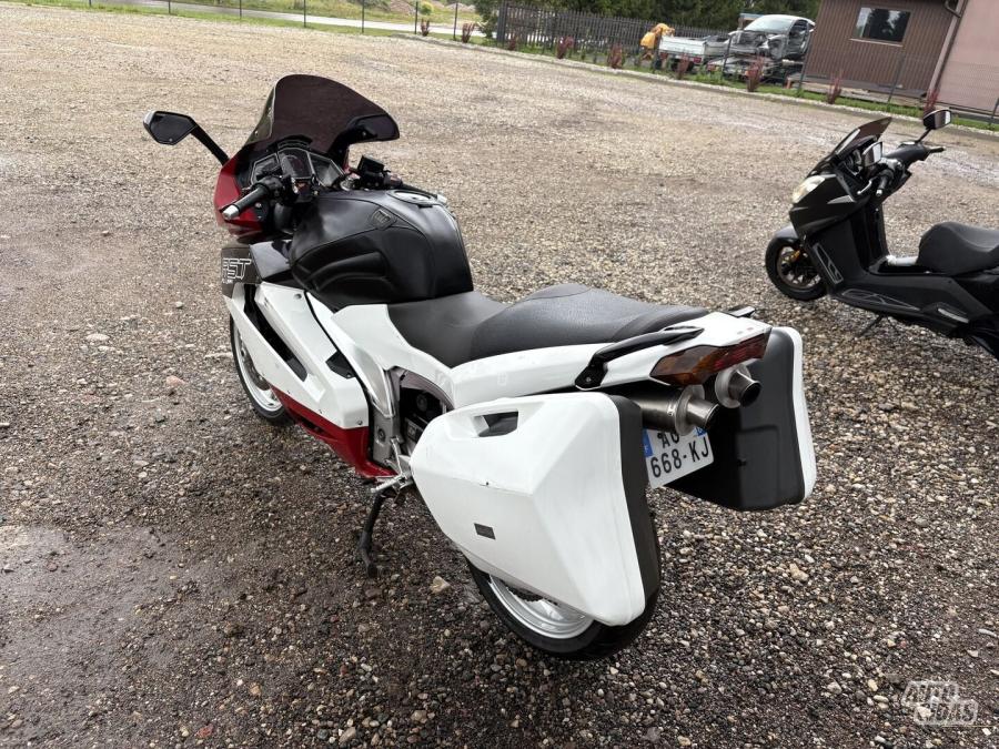 Aprilia RST 2003 Kelmė, ar dzinēja tilpumu 1.00 L un nobraukumu 71 tūkst. km par 1330 €, foto 5 vietnē AUTOMOTO.COM.LV