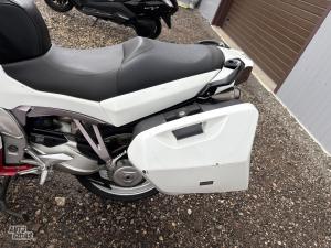 Aprilia RST 2003 Kelmė, ar dzinēja tilpumu 1.00 L un nobraukumu 71 tūkst. km par 1330 €, foto 11 vietnē AUTOMOTO.COM.LV