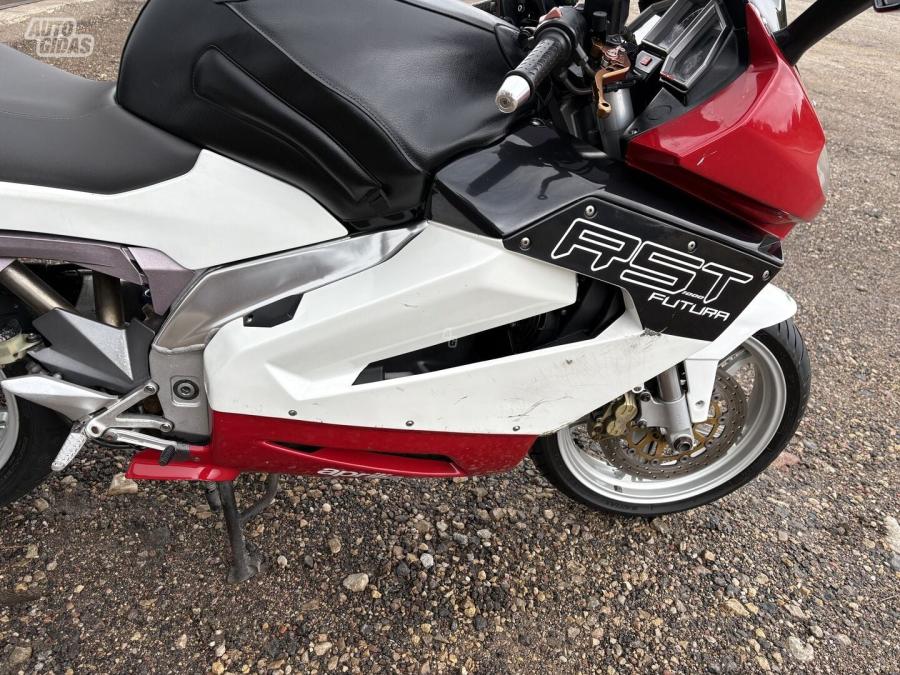 Aprilia RST 2003 Kelmė, ar dzinēja tilpumu 1.00 L un nobraukumu 71 tūkst. km par 1330 €, foto 15 vietnē AUTOMOTO.COM.LV