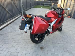 Red Aprilia RST 2002 in Panevezys, with an engine capacity of 1.00 L and mileage of 36 thousand km for 2150 €, photo 3 on AUTOMOTO.COM.LV