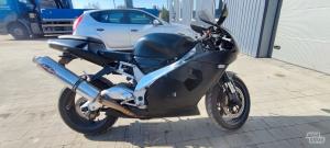 Black Aprilia RSV 2000 in Vilnius, with an engine capacity of 1.00 L and mileage of 0 thousand km for 1600 €, photo 4 on AUTOMOTO.COM.LV