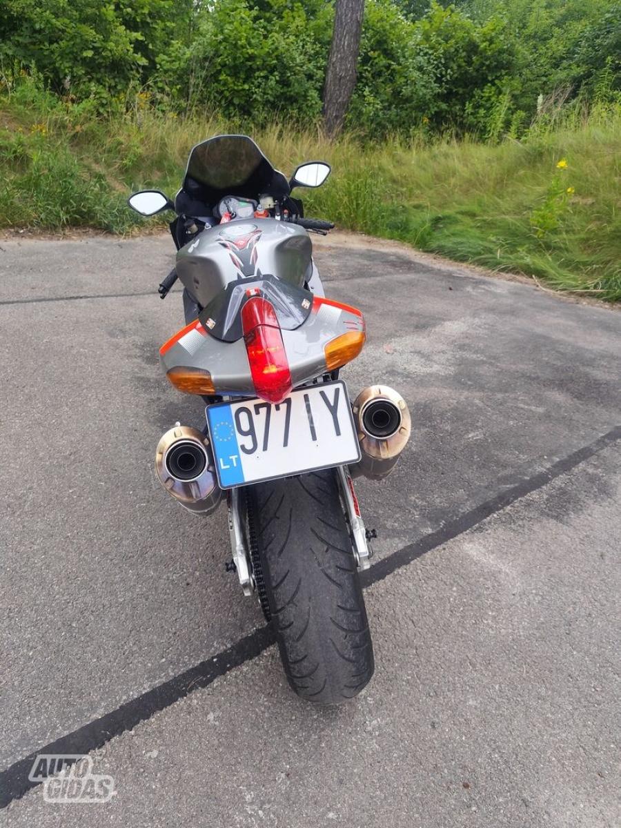 Pelēks Aprilia RSV 2004 Viļņa, ar dzinēja tilpumu 1.00 L un nobraukumu 14 tūkst. km par 2700 €, foto 6 vietnē AUTOMOTO.COM.LV