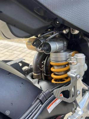 Aprilia RSV 2022 in Birstonas, with an engine capacity of 1.10 L and mileage of 9 thousand km for 14299 €, photo 11 on AUTOMOTO.COM.LV