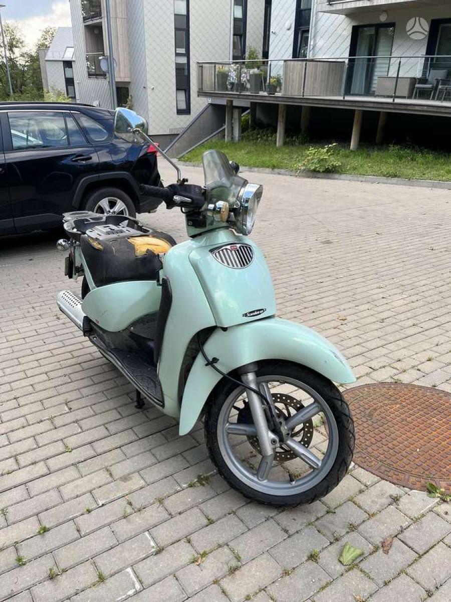 Aprilia Scarabeo 1999 in Vilnius, with an engine capacity of 0.13 L and mileage of 36 thousand km for 800 €, photo 1 on AUTOMOTO.COM.LV