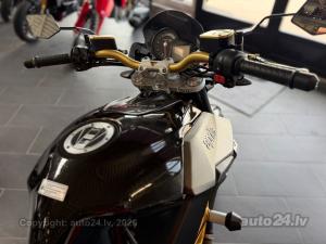 Melns Aprilia Shiver 750 2008 Tallina, ar dzinēja tilpumu 0.75 L un nobraukumu 43 tūkst. km par 3490 €, foto 5 vietnē AUTOMOTO.COM.LV