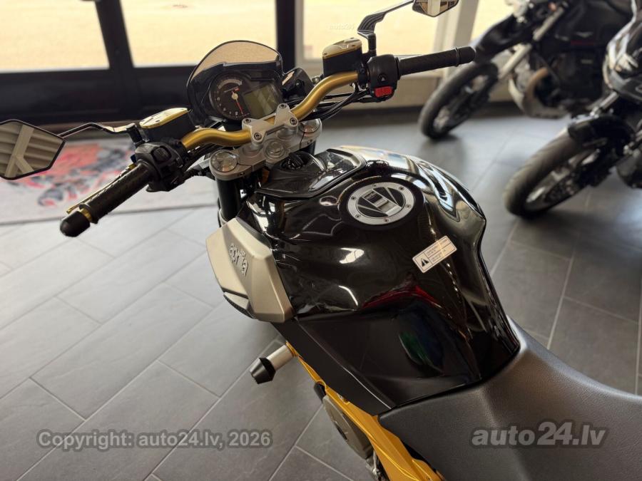 Melns Aprilia Shiver 750 2008 Tallina, ar dzinēja tilpumu 0.75 L un nobraukumu 43 tūkst. km par 3490 €, foto 15 vietnē AUTOMOTO.COM.LV