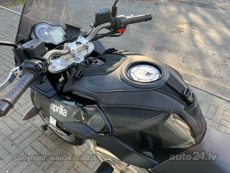 Black Aprilia Shiver 750 2011 in Tallinn, with an engine capacity of 0.75 L and mileage of 14 thousand km for 4750 €, photo 14 on AUTOMOTO.COM.LV