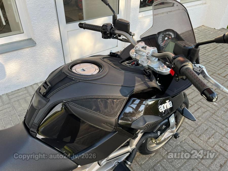 Black Aprilia Shiver 750 2011 in Tallinn, with an engine capacity of 0.75 L and mileage of 14 thousand km for 4750 €, photo 15 on AUTOMOTO.COM.LV