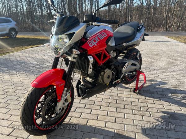 Grey Aprilia Shiver 750 2011 in Parnu, with an engine capacity of 0.75 L and mileage of 18 thousand km for 4800 €, photo 11 on AUTOMOTO.COM.LV
