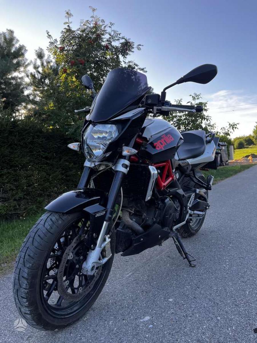 Aprilia Shiver 2012 Viļņa, ar dzinēja tilpumu 0.75 L un nobraukumu 46 tūkst. km par 3700 €, foto 4 vietnē AUTOMOTO.COM.LV