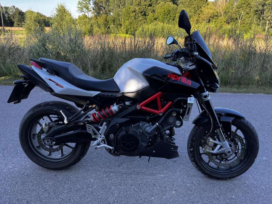 Aprilia Shiver 2012 Viļņa, ar dzinēja tilpumu 0.75 L un nobraukumu 46 tūkst. km par 3700 €, foto 8 vietnē AUTOMOTO.COM.LV