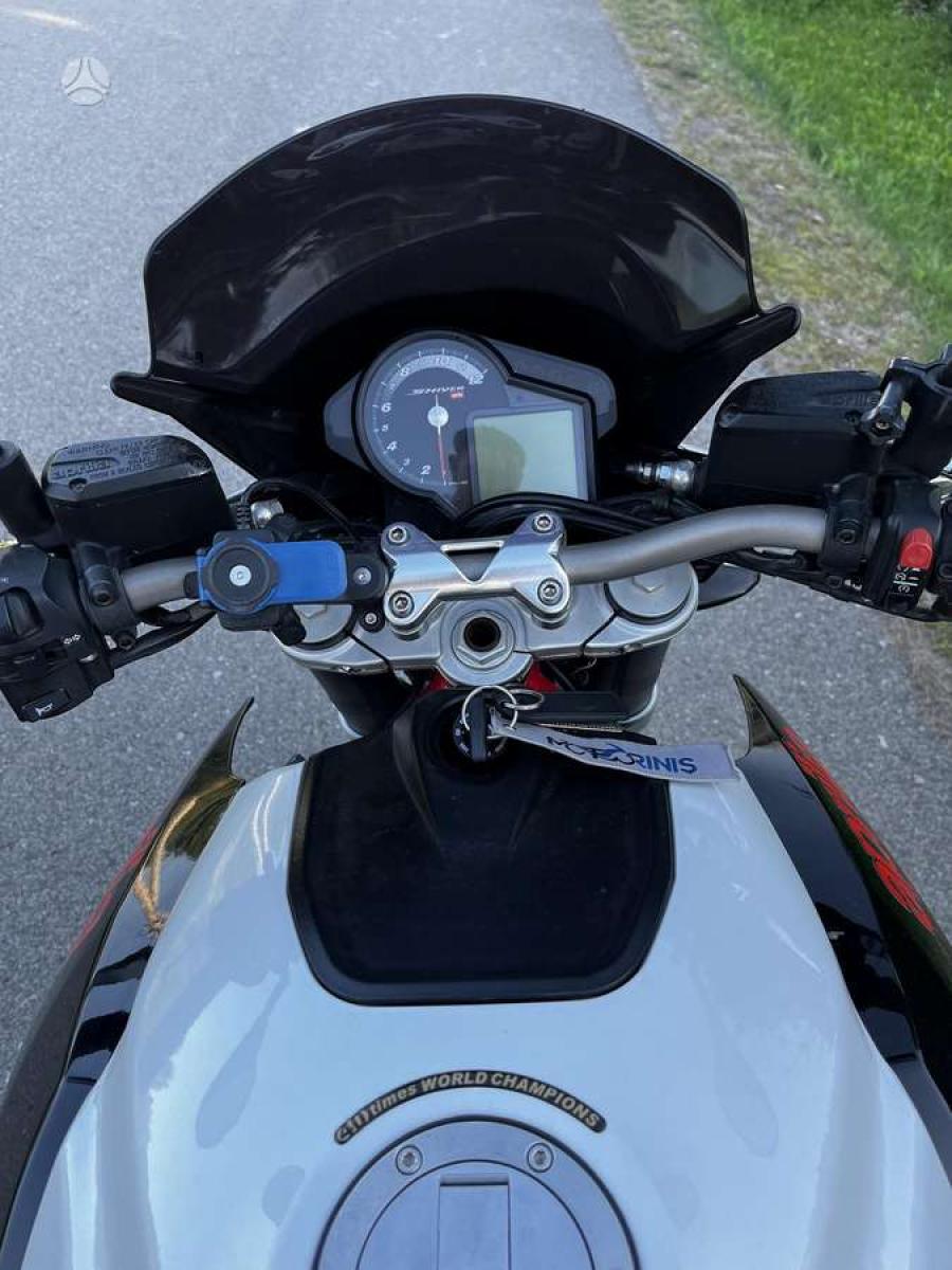 Aprilia Shiver 2012 Viļņa, ar dzinēja tilpumu 0.75 L un nobraukumu 46 tūkst. km par 3700 €, foto 10 vietnē AUTOMOTO.COM.LV