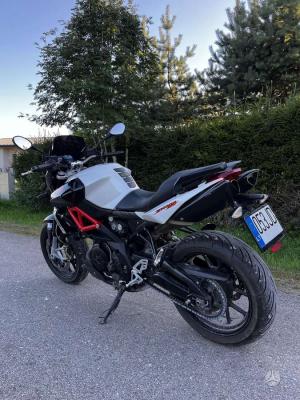 Aprilia Shiver 2012 Viļņa, ar dzinēja tilpumu 0.75 L un nobraukumu 46 tūkst. km par 3700 €, foto 12 vietnē AUTOMOTO.COM.LV