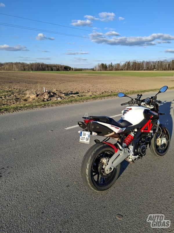 Aprilia Shiver 2013 in Klaipeda, with an engine capacity of 0.75 L and mileage of 32 thousand km for 3100 €, photo 7 on AUTOMOTO.COM.LV
